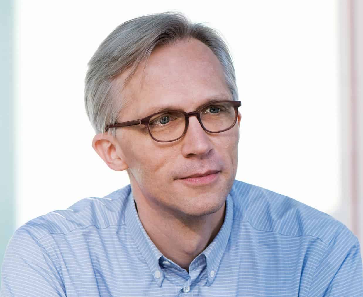 Roche bags Siemens Healthcare coms head - Pharmafile