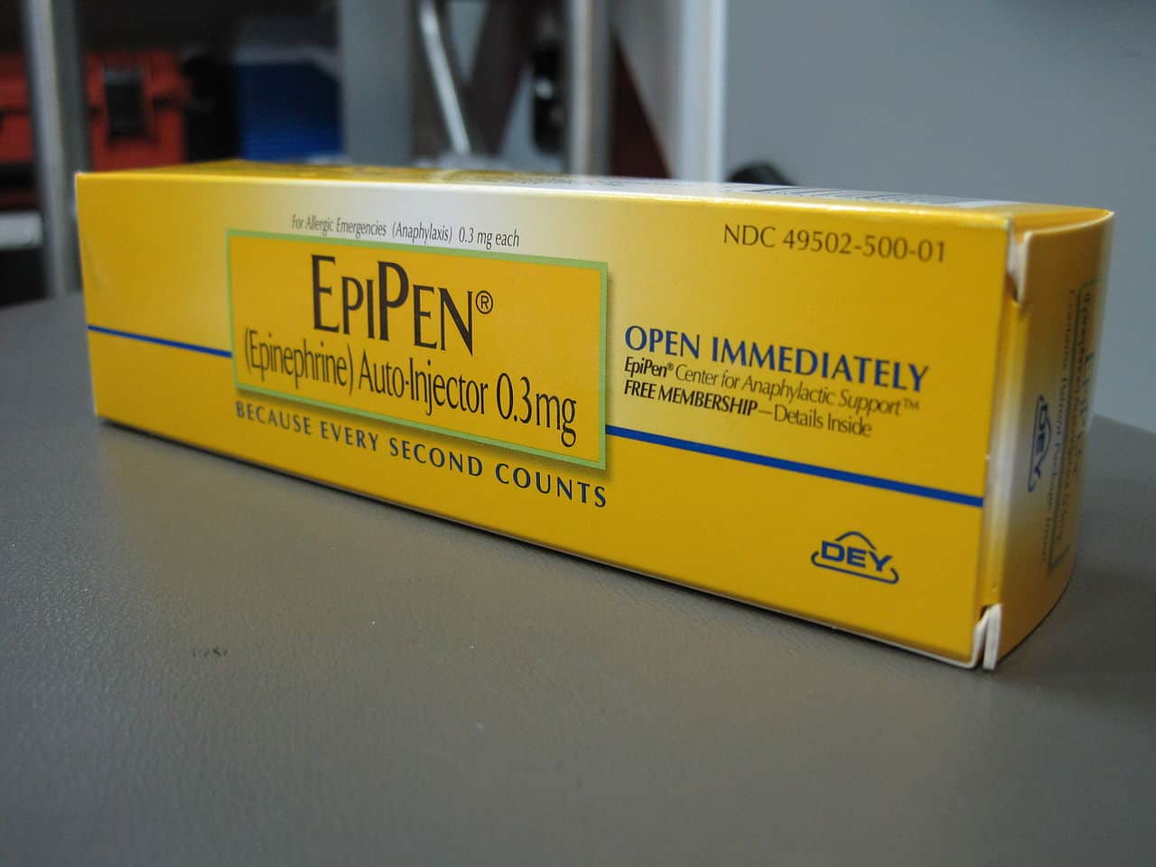 Mylan launches $300 generic EpiPen to calm pricing controversy - Pharmafile